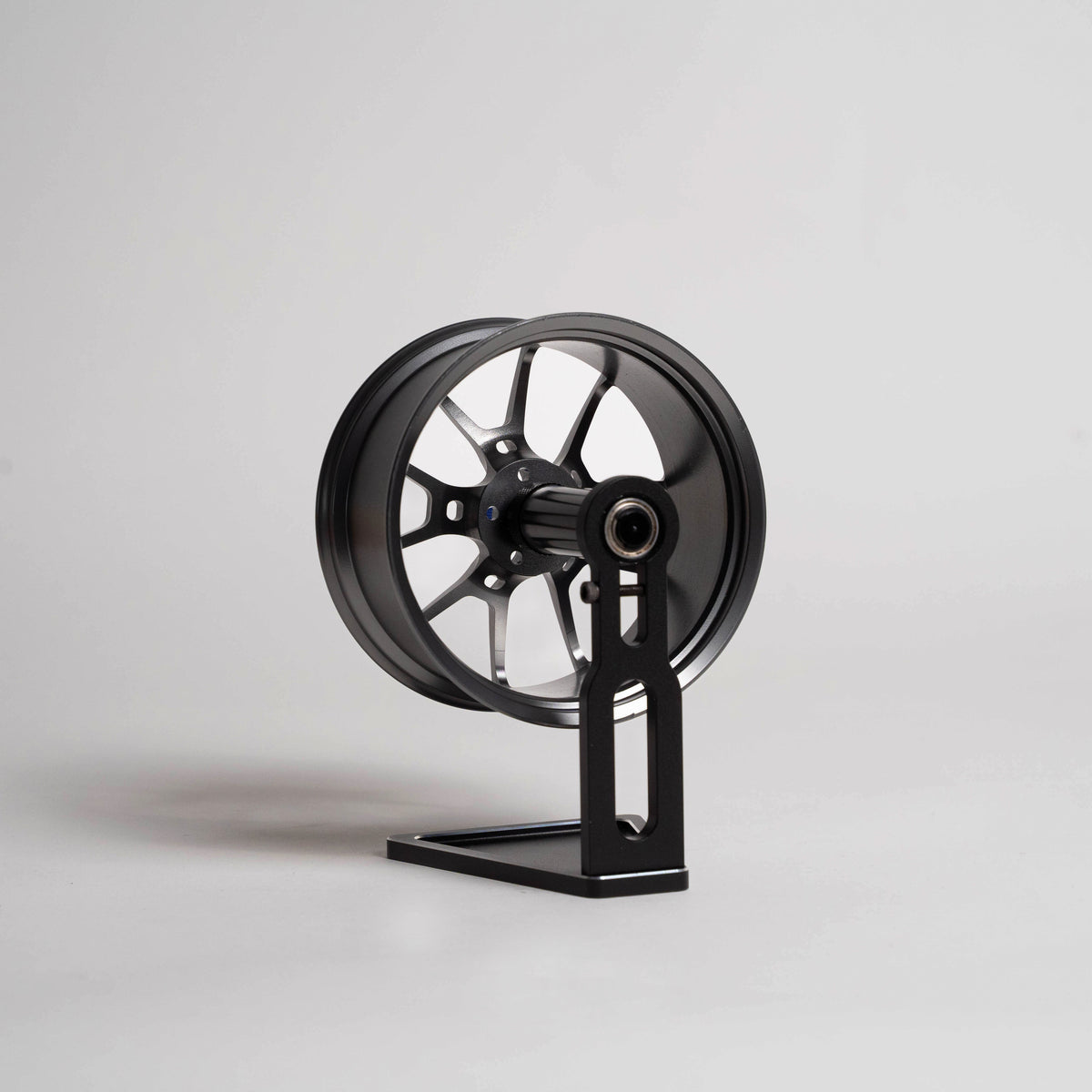 Floating Spinning Base “Rim not included”